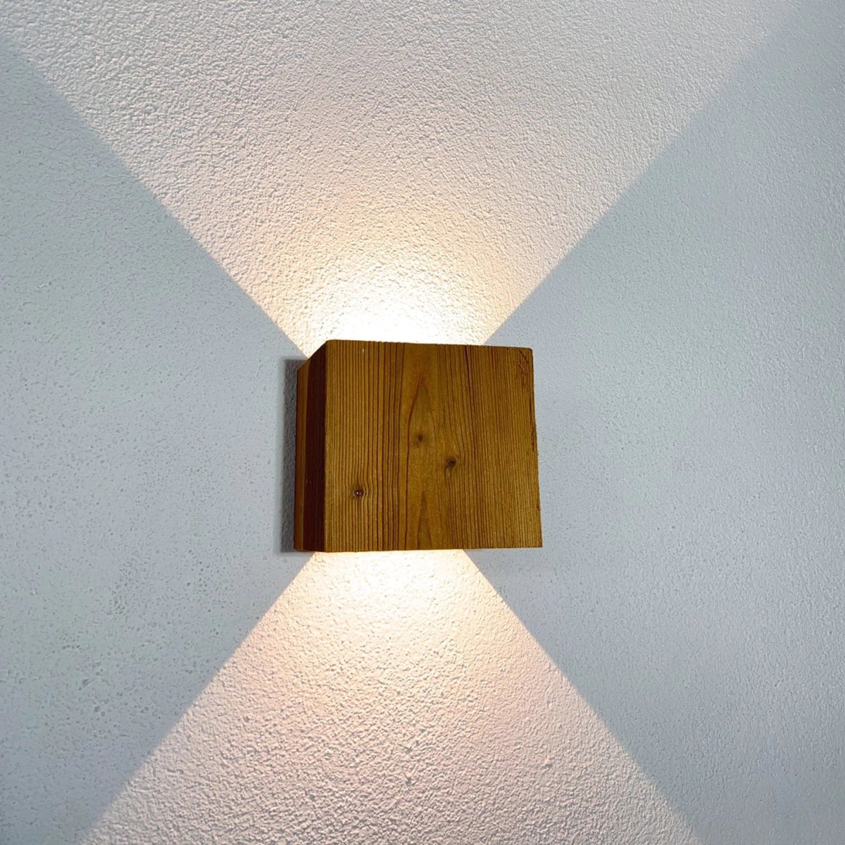 Wooden wall light "WALDLICHT" brushed thermal spruce — Trumer Holz GmbH